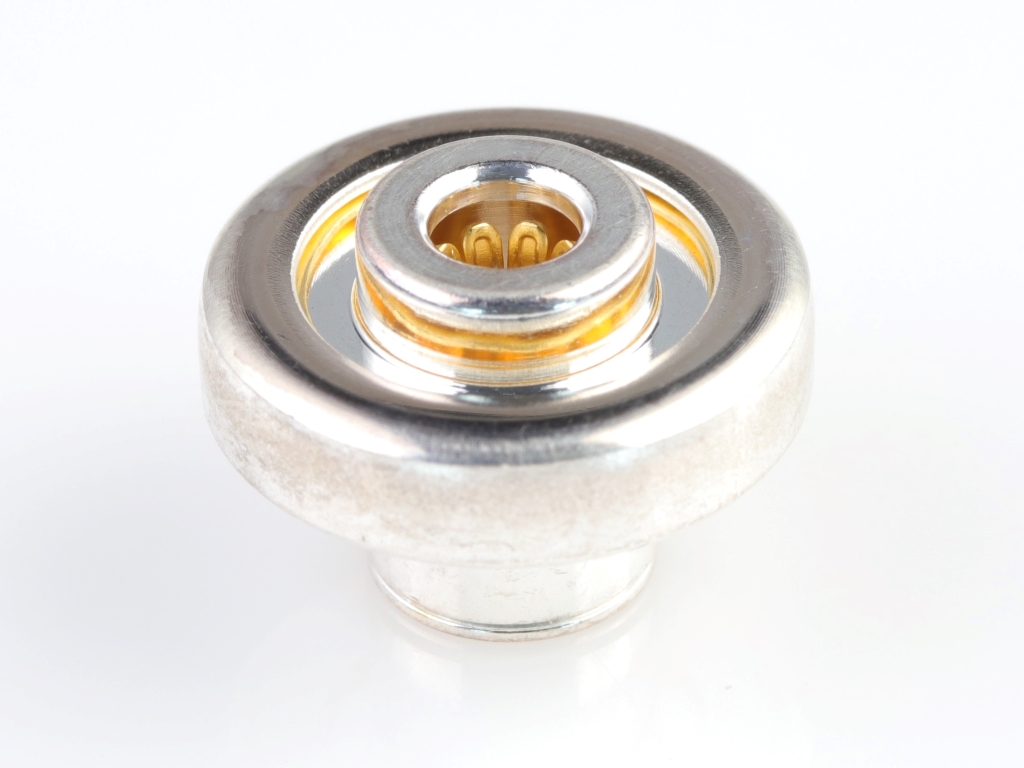 Sentrality 大电流互连系统 - Molex | DigiKey